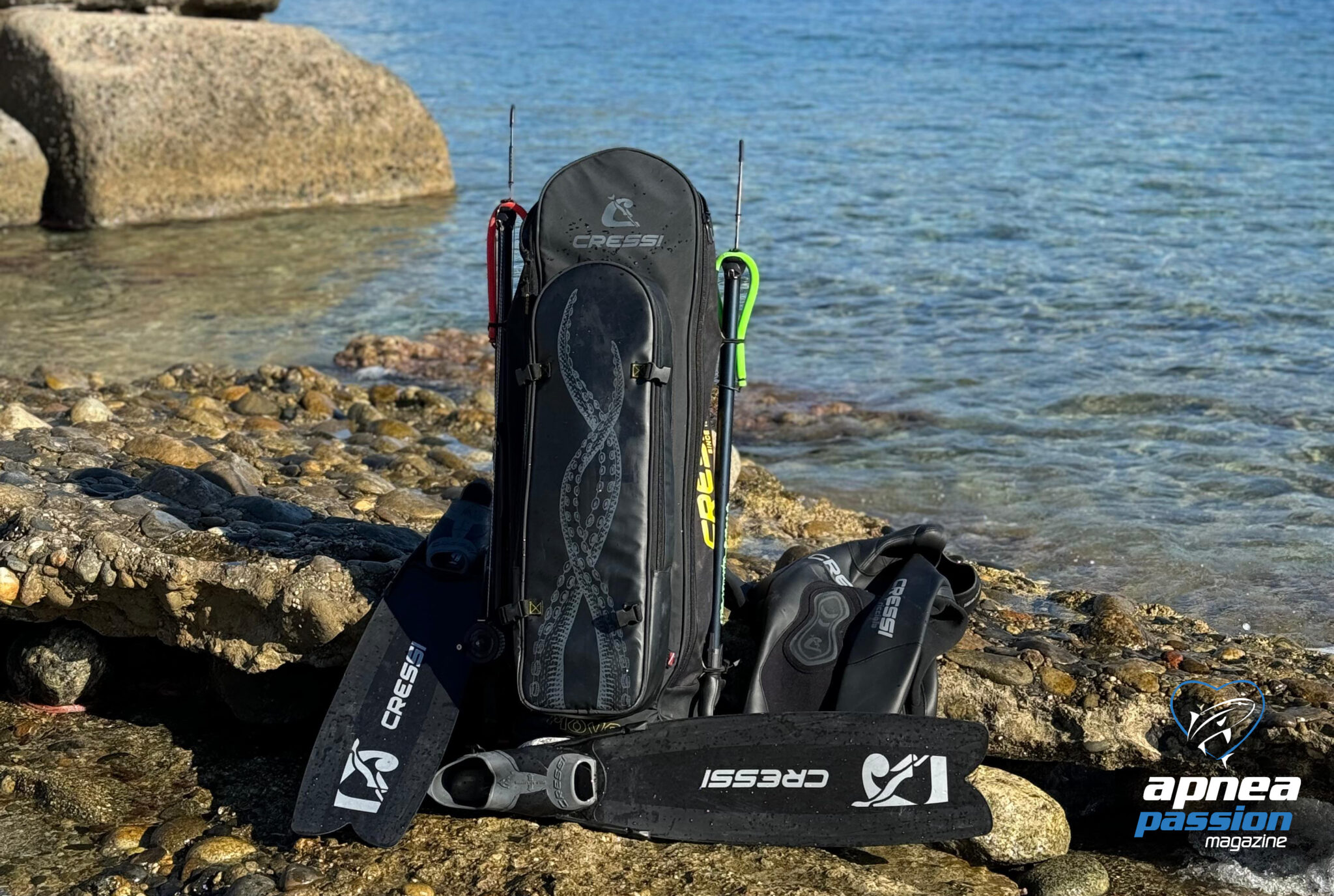CRESSI PIOVRA DRY BACKPACK - Apnea Passion Magazine